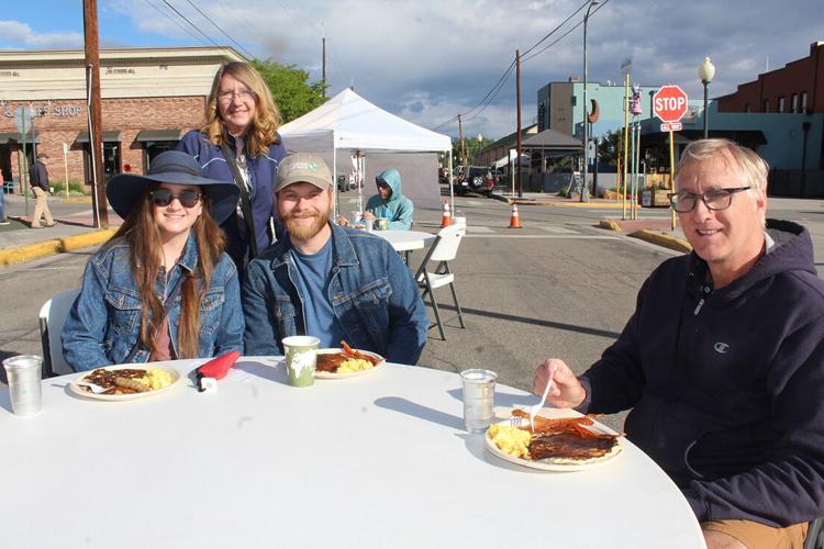 'In and out' affair – Pancake breakfast dodges weather | Fibark ...