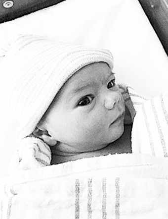 Sasha Knight Braly | Birth | themountainmail.com