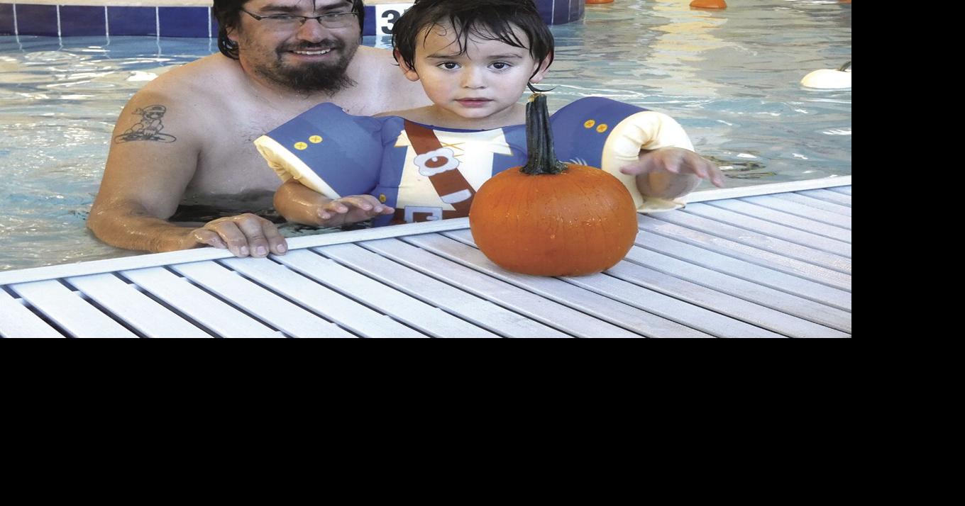 Pool Pumpkins 5 | | themountainmail.com