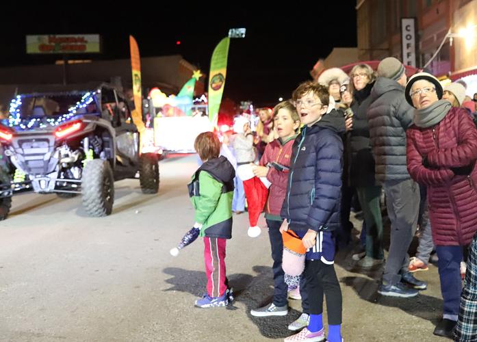 Salida kicks off Christmas season with Parade of Lights | Multimedia ...