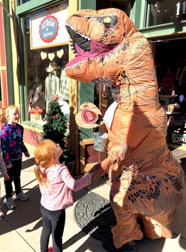 ‘Kindasaurus Rex’ | Free Content | themountainmail.com