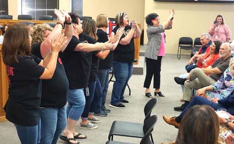 Community celebrates Ellison's 40-plus courts career | News ...