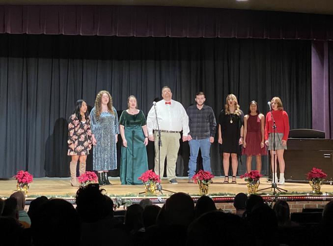 SCHS gets in holiday spirits with Christmas concerts | News ...