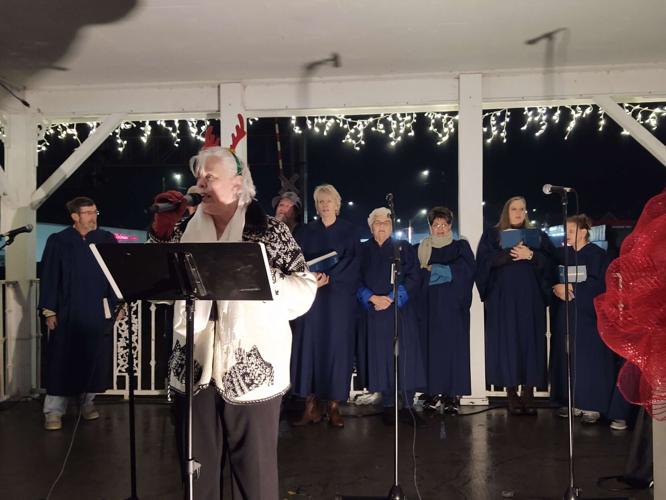 Rockwood's Tree Lighting Ceremony draws a big crowd | News ...