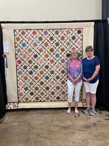 Davis wins awards at Smoky Mountain Quilters of Tennessee Quilt Show ...
