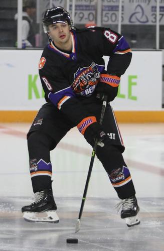 Ice Bears fall to Thunderbolts in shootout | Lafollette ...