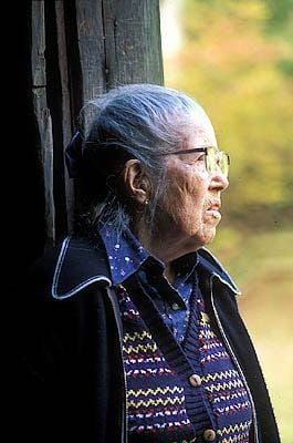 Miss Elsie Burrell recreated the Little Greenbrier School experience ...