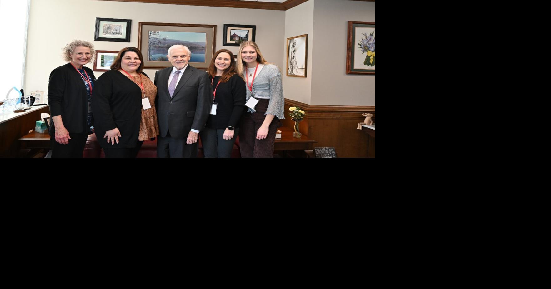 Yager Meets with Emory Valley Center | Lafollette | themountainpress.com