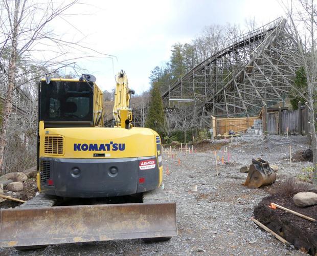 Dollywood staff begins working on renovations | News | themountainpress.com