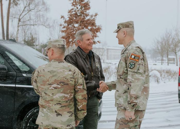 Gov. Lee, First Lady visit Tennessee National Guard in Middle East ...