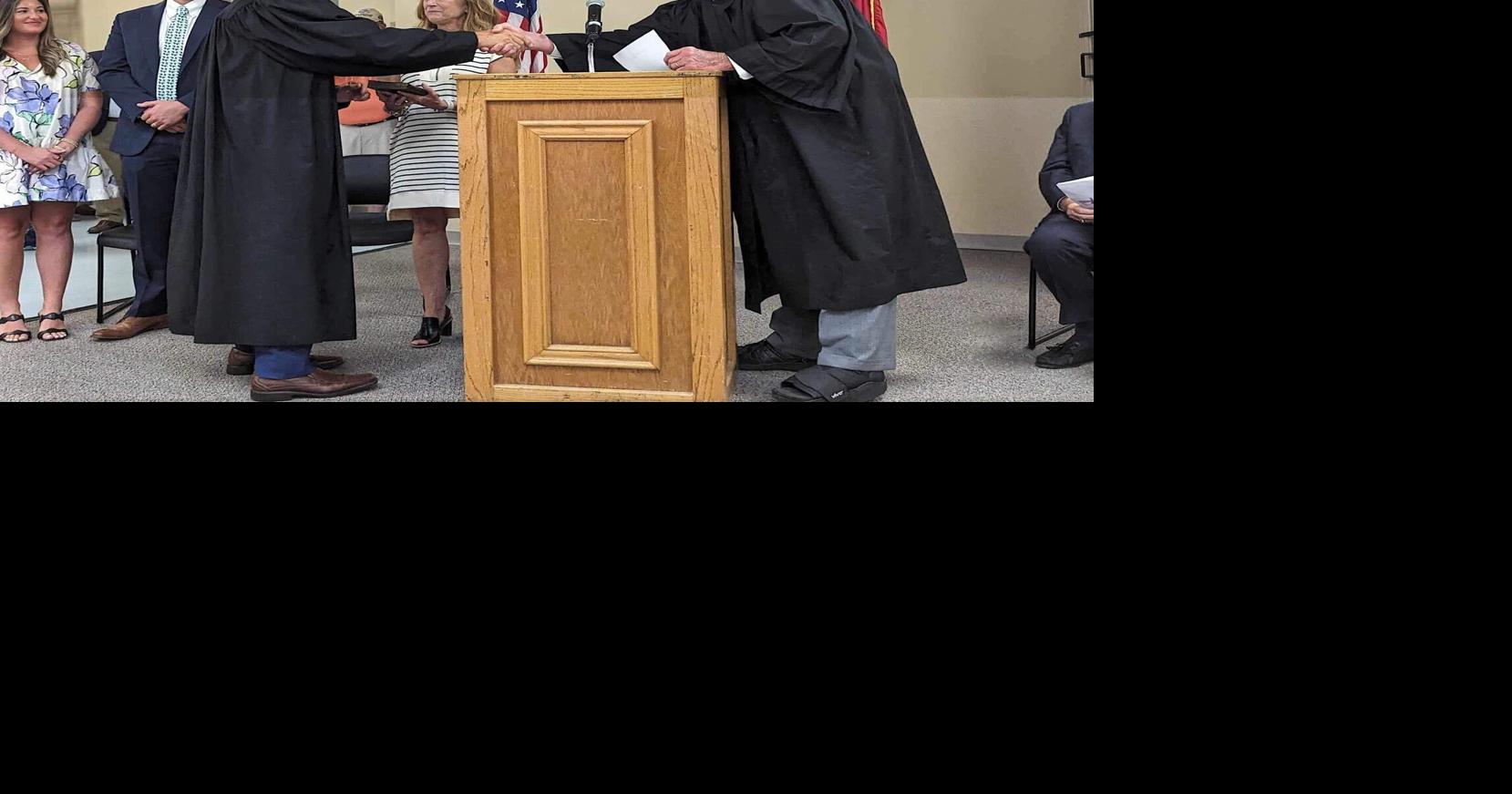 Rader takes over circuit court seat | News | themountainpress.com