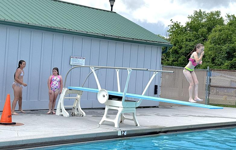 Making a splash | News | themountainpress.com
