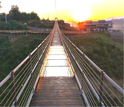 SkyBridge glass walkway length doubled | News | themountainpress.com
