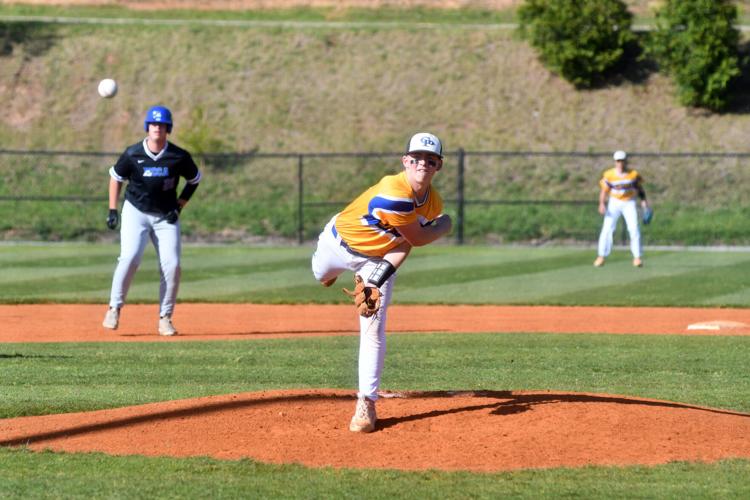 Highlanders take down Fulton in double-header Tuesday night | Sports ...
