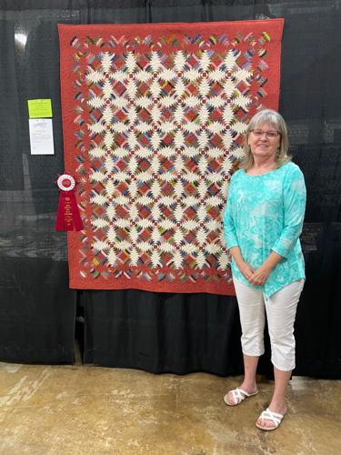 Local quilter Patti Davis wins awards at Smoky Mountain Quilters of ...