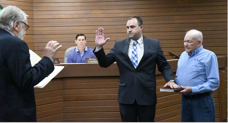 Patterson sworn in as Gatlinburg's new city manager | News ...