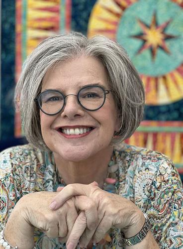 Renowned quilt artist Jacqueline de Jonge brings color to life at ...