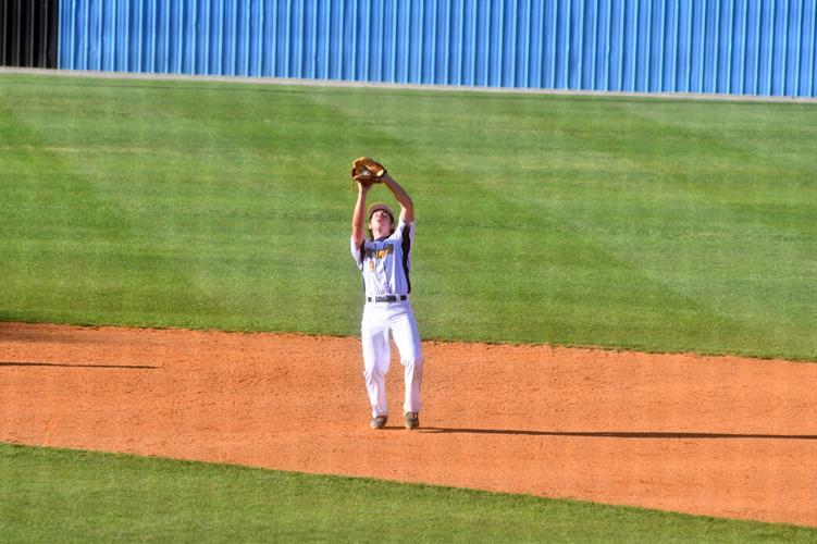 Northview advances in district tournament with 5-0 win over Seymour ...