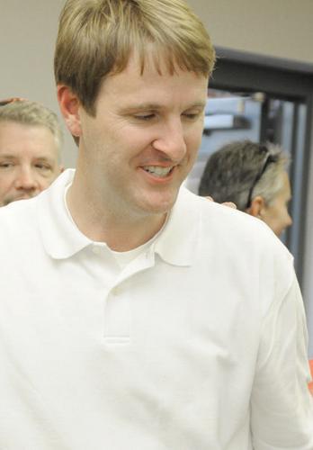 2 incumbents win in Pigeon Forge; Robinson out; Jay Ogle elected to ...