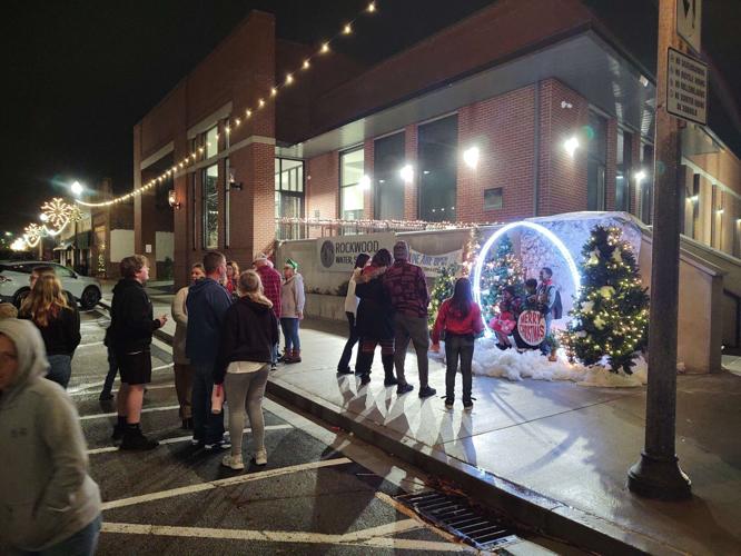 Rockwood's Tree Lighting Ceremony draws a big crowd | News ...