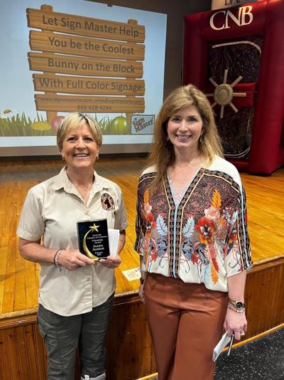 Sevierville Chamber awards Sudduth February Friendship Award ...