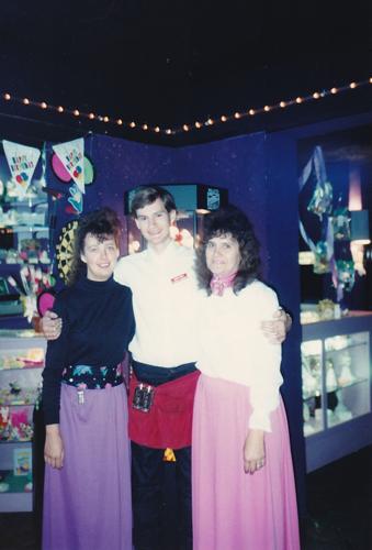 Fannie Farkle's celebrates 40 years in 'Burg | News | themountainpress.com