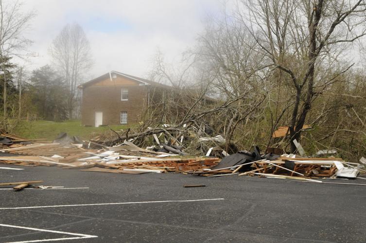 Tornado cleanup continues in Sunbright | News | themountainpress.com