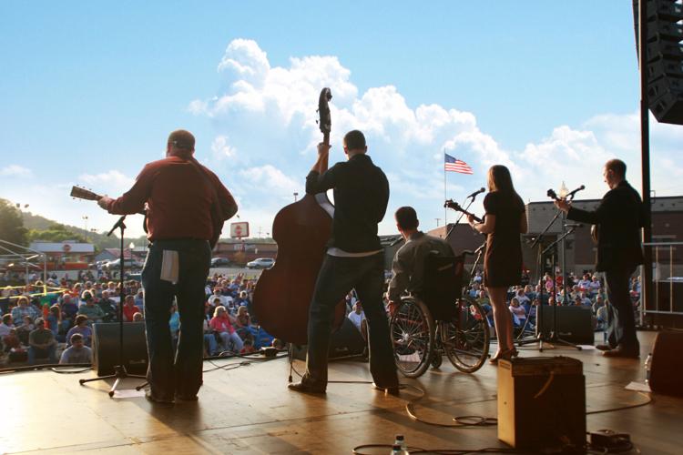 20 years of 'Bloomin' Barbeque & Bluegrass' | News | themountainpress.com