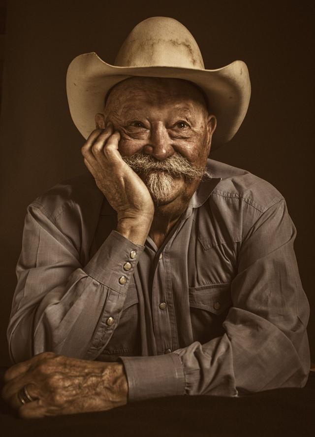 Corbin set to talk about long career | News | themountainpress.com