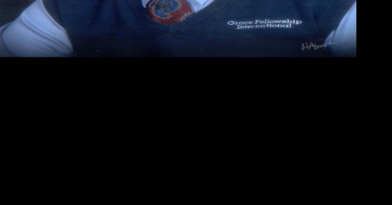 Dr. Charles Ronald Solomon | Obituaries | themountainpress.com