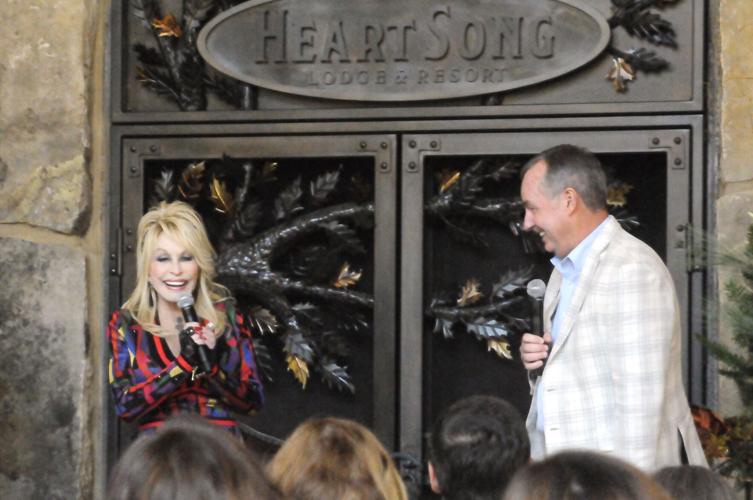 Dolly welcomes guests to new Heartsong Lodge & Resort | News ...