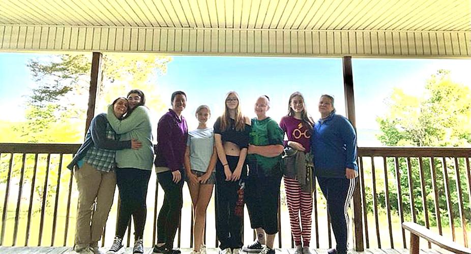 Gatlinburg Girl Scouts enjoy Mother's Day camp | | themountainpress.com