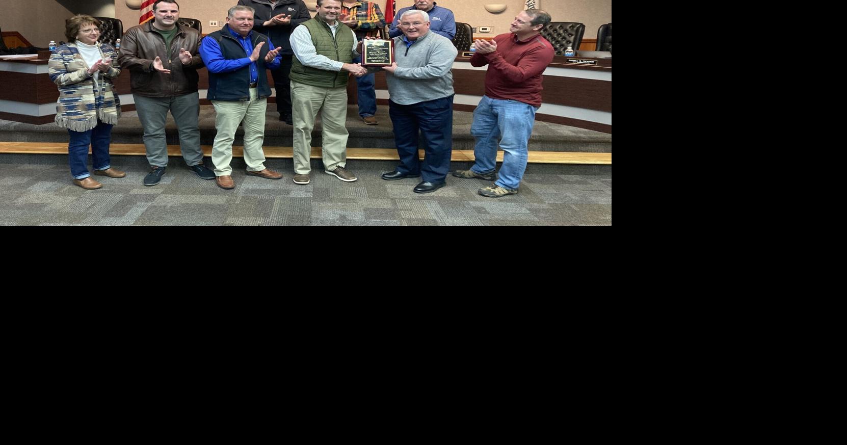 Fortner recognized for years of service | News | themountainpress.com