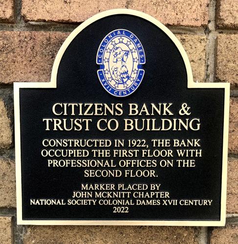 National Society Colonial Dames XVII Century dedicate historic marker ...