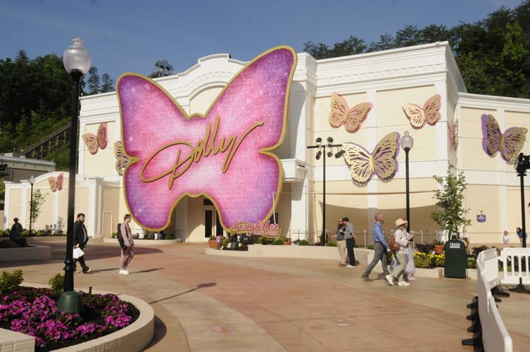 Dolly Parton Experience opens at Dollywood | News | themountainpress.com