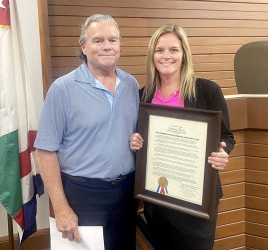 City Commission recognizes Gatlinburg-Pittman Junior High Beta Club ...