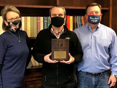 Tennessee State Bank names staff member of year | Community ...