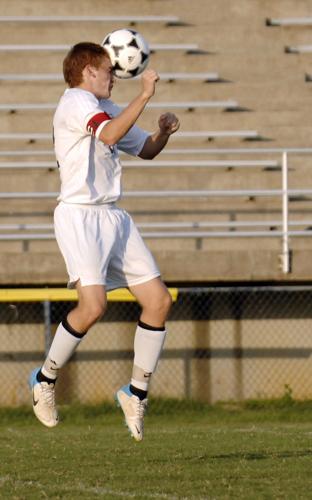 BOYS' PREP SOCCER: Howard, Central Hardin hammer Elizabethtown (09/07 ...