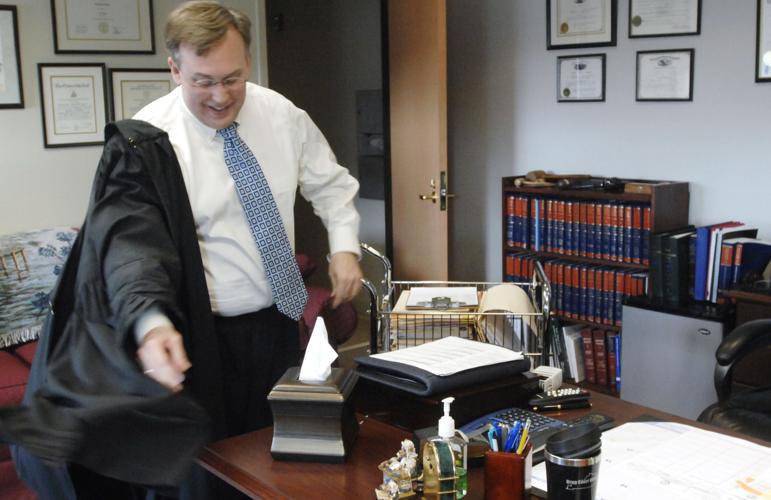 All rise: A day in the life of Circuit Judge Kelly Mark Easton | Local ...