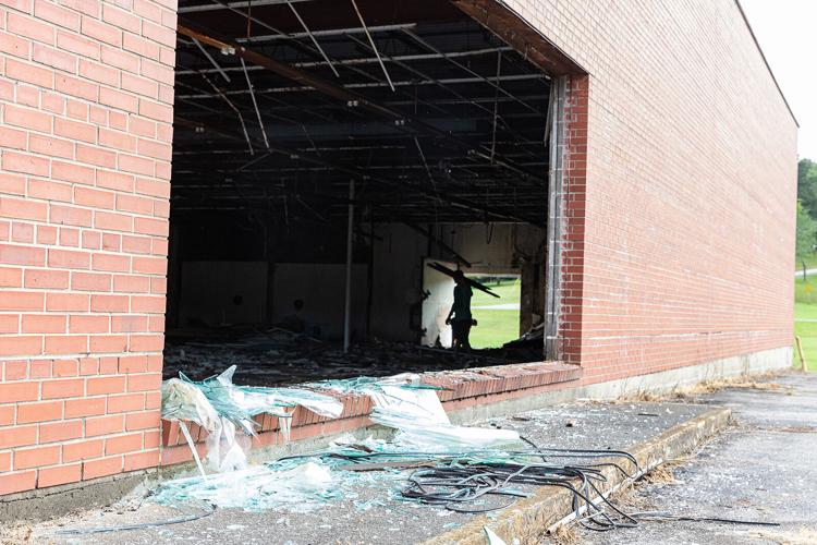 Demolition of Redmar Plaza underway | Local News | thenewsenterprise.com
