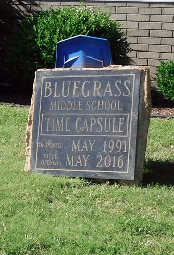 Bluegrass Middle opens 25-year-old time capsule | Local News ...