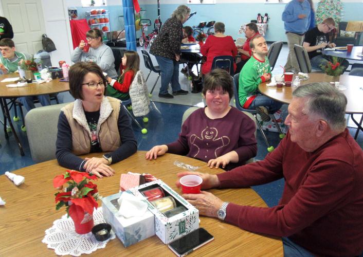 Kiwanis Club assists with Project LEARN Christmas Party | Local News ...