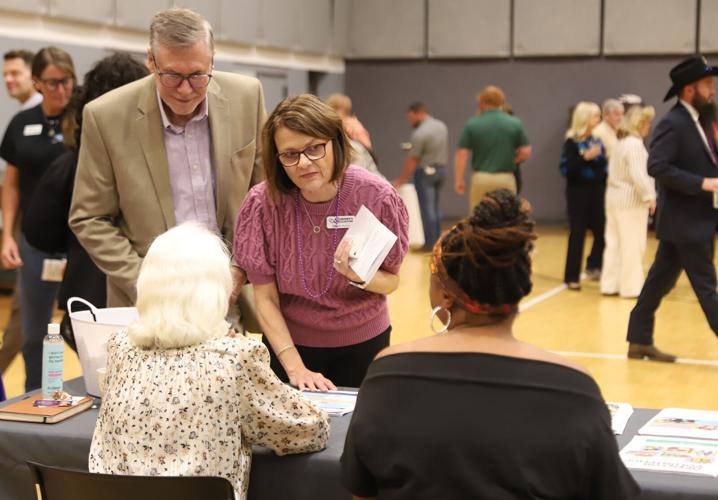 Chamber members learn about community volunteer opportunities | Local ...