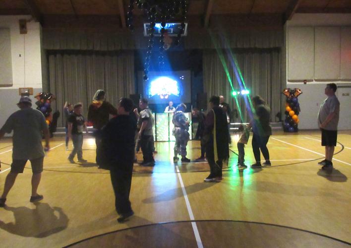 OH SNAP gives special needs citizens an early taste of Halloween fun ...