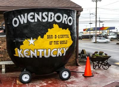 Owensboro's Moonlite Bar-B-Q iconic Big Kettle is back home | State ...