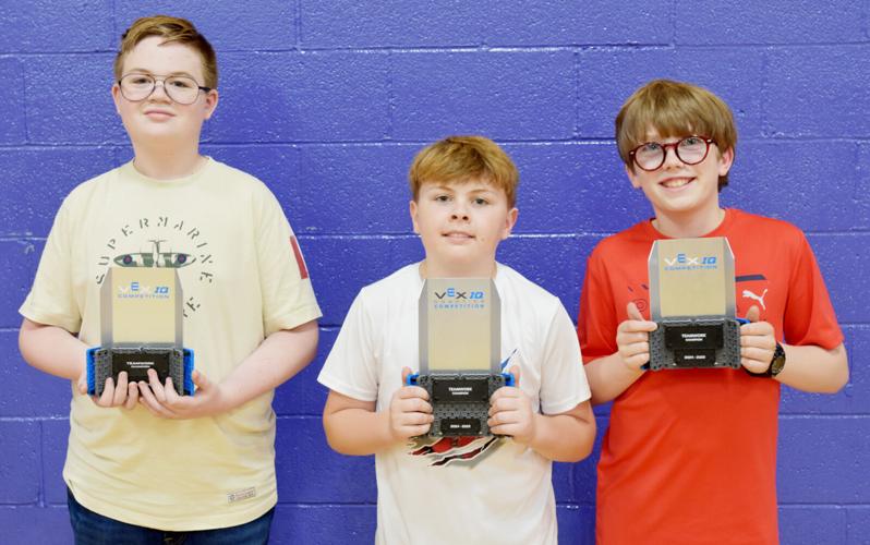 Sixth-grade robotics team taking on the world | Local News ...