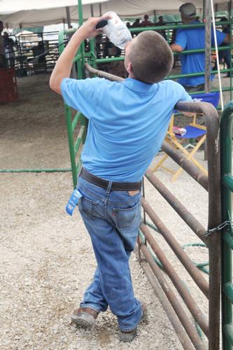 Residents, employees try to beat the heat | Local News ...