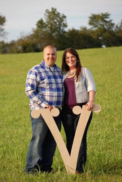 Applegate – VanGosen | Neighbors | thenewsenterprise.com