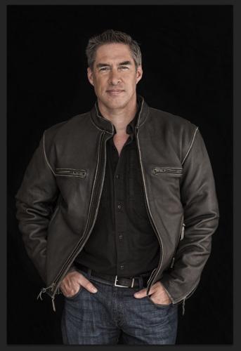 21-year Army veteran signs books at Barr Memorial Library | Pulse ...