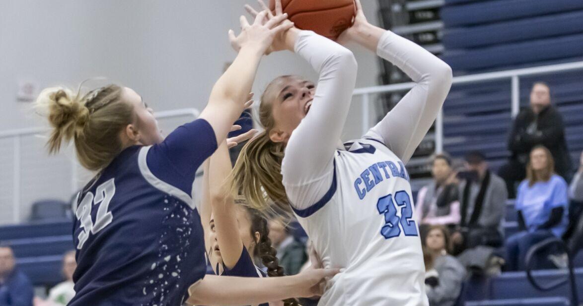 Huggins, Lyvers pack one-two punch for Central Hardin in win | High ...